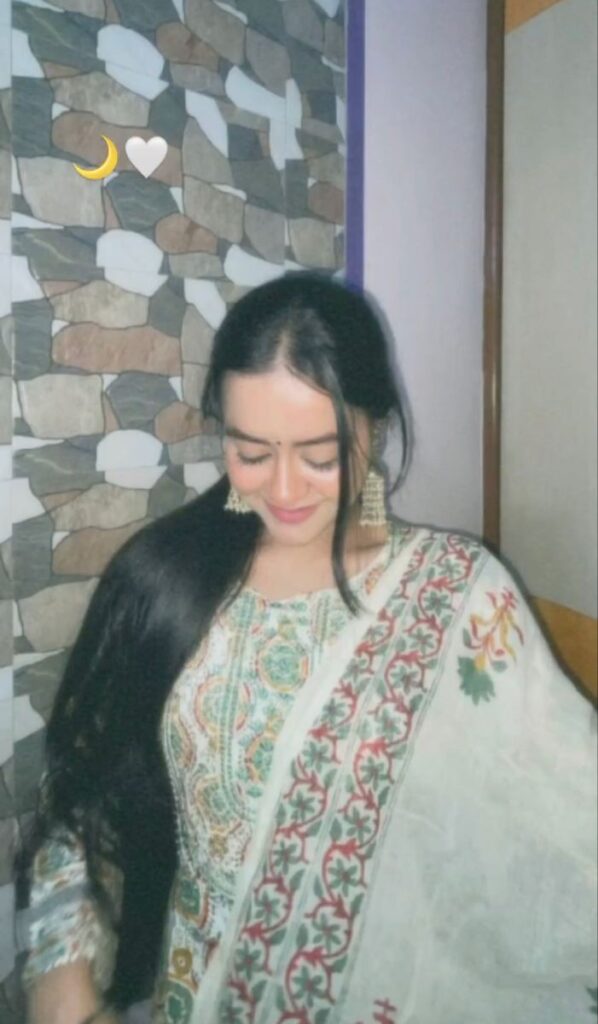 [1065+] New & Stylish Instagram Dp For Girls & Boys (2025 ...
