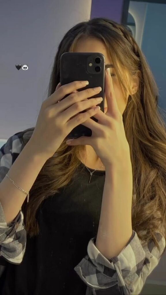 [1065+] New & Stylish Instagram Dp For Girls & Boys (2025 ...